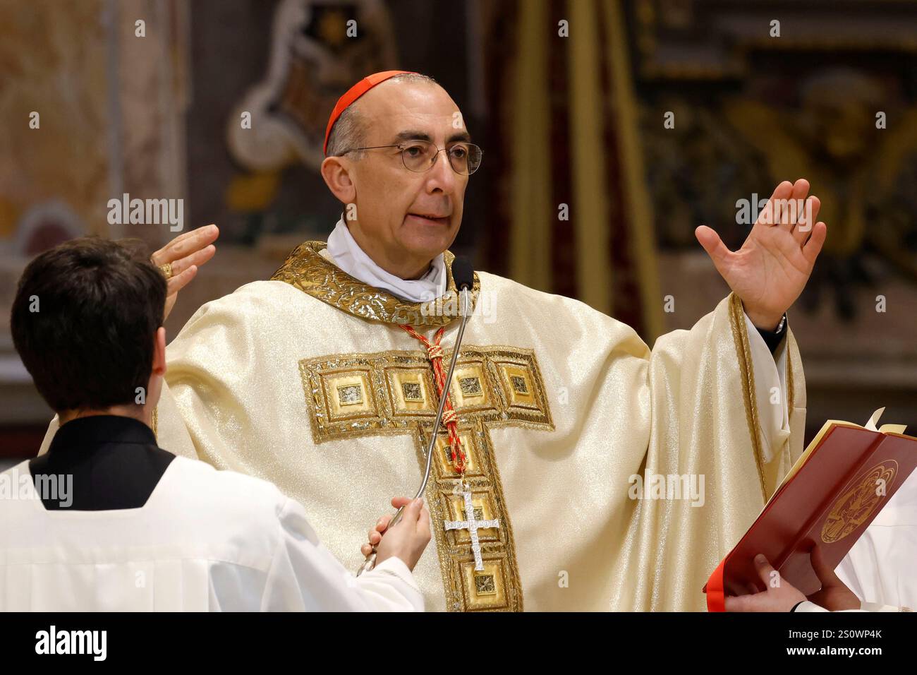 Rom, Italien. Dezember 2024. RomeÕs Vikar Kardinal Baldassare Reina ...