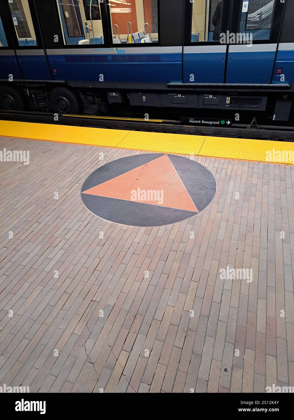 Stm station de metro jolicoeur -Fotos und -Bildmaterial in hoher ...