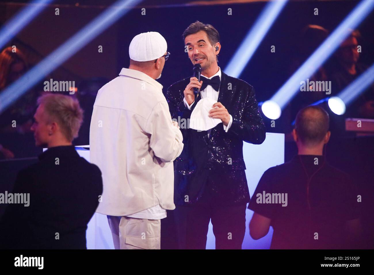 Silvester-Schlagerbooom 2025 live - die Wunderlichtershow München, 31.12.2024 Florian ...