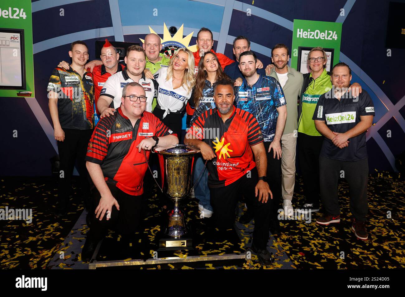 Ricardo Pietreczko, Peter Wright, Stephen Bunting, Michael van Gerwen ...