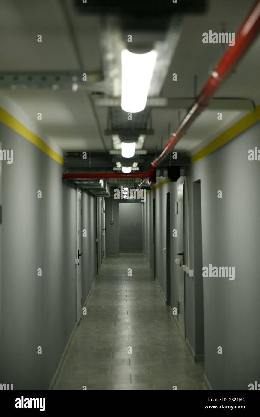 Modern underground bunker shelter -Fotos und -Bildmaterial in hoher ...