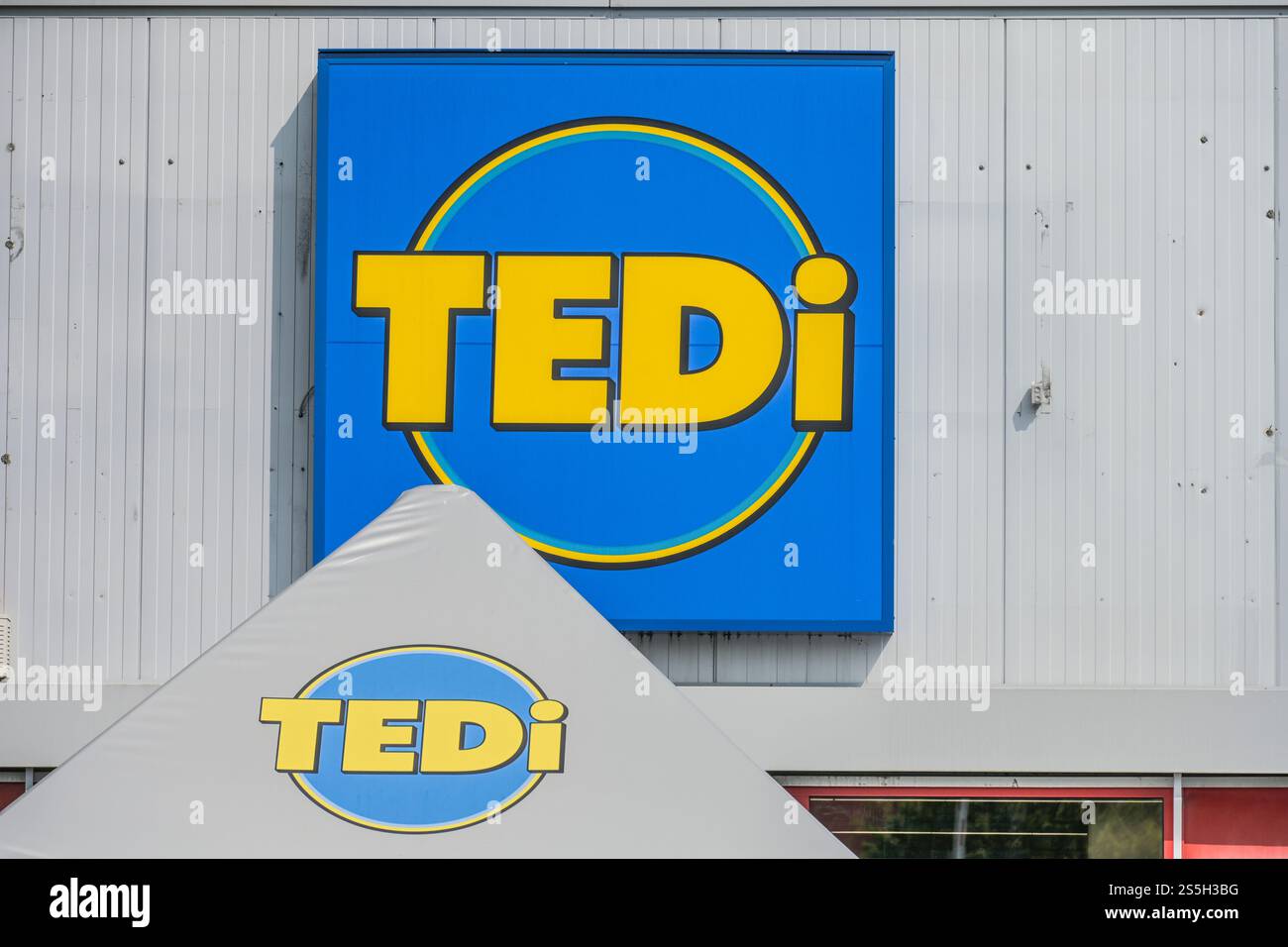 Tedi logo -Fotos und -Bildmaterial in hoher Auflösung – Alamy