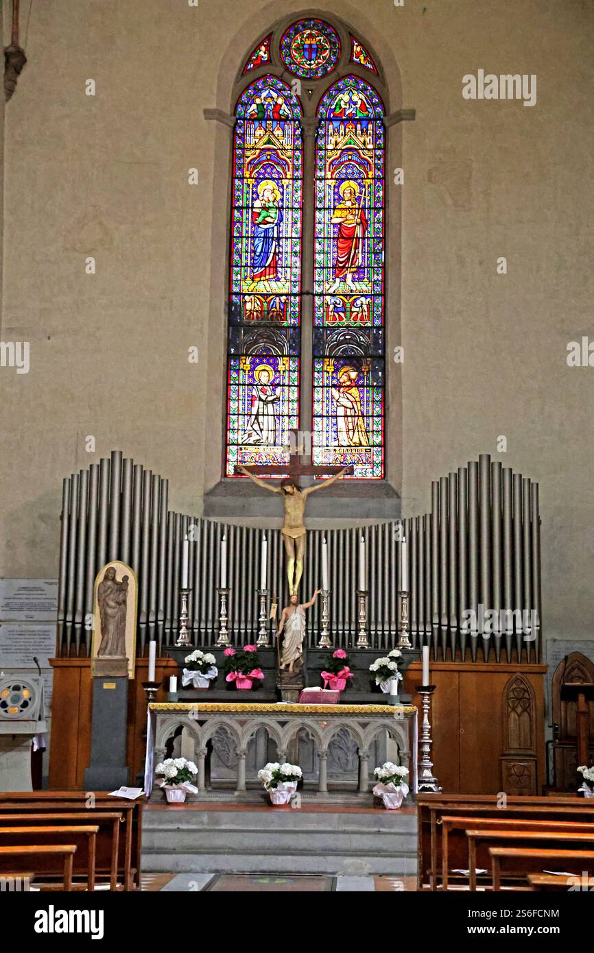 Kirche santa maria maggiore in der toskana -Fotos und -Bildmaterial in hoher Auflösung – Alamy