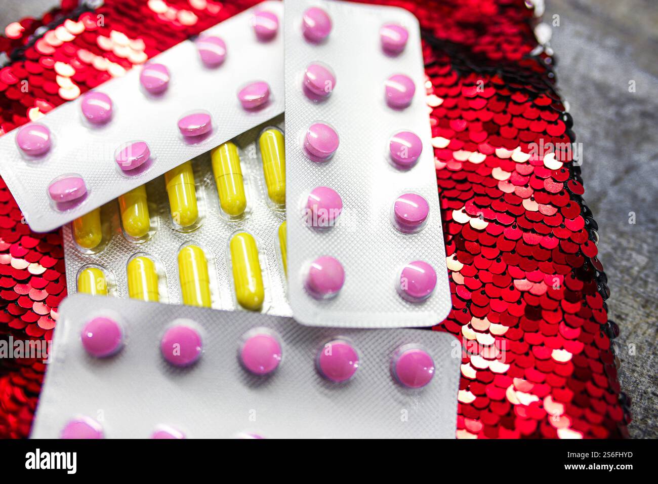 Tabletten produktfoto -Fotos und -Bildmaterial in hoher Auflösung – Alamy