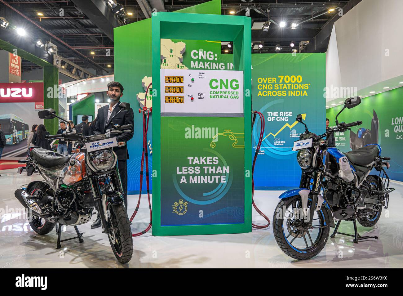 Bajaj cng fahrrad -Fotos und -Bildmaterial in hoher Auflösung – Alamy