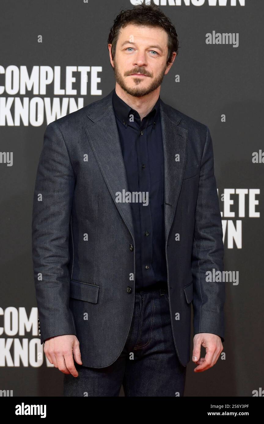 Andrea Bosca bei der Premiere des Kinofilms A Complete Unknown im ...