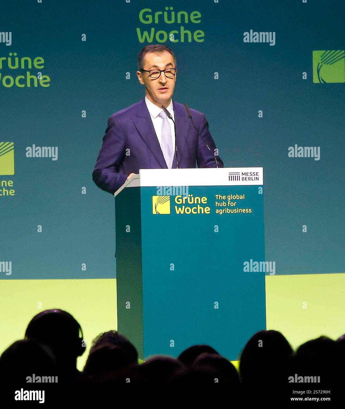 CEM Özdemir bei der Eröffnungsfeier der Blumenhalle auf der Grünen ... CEM Özdemir bei der Eröffnungsfeier der Blumenhalle auf der Grünen ...
