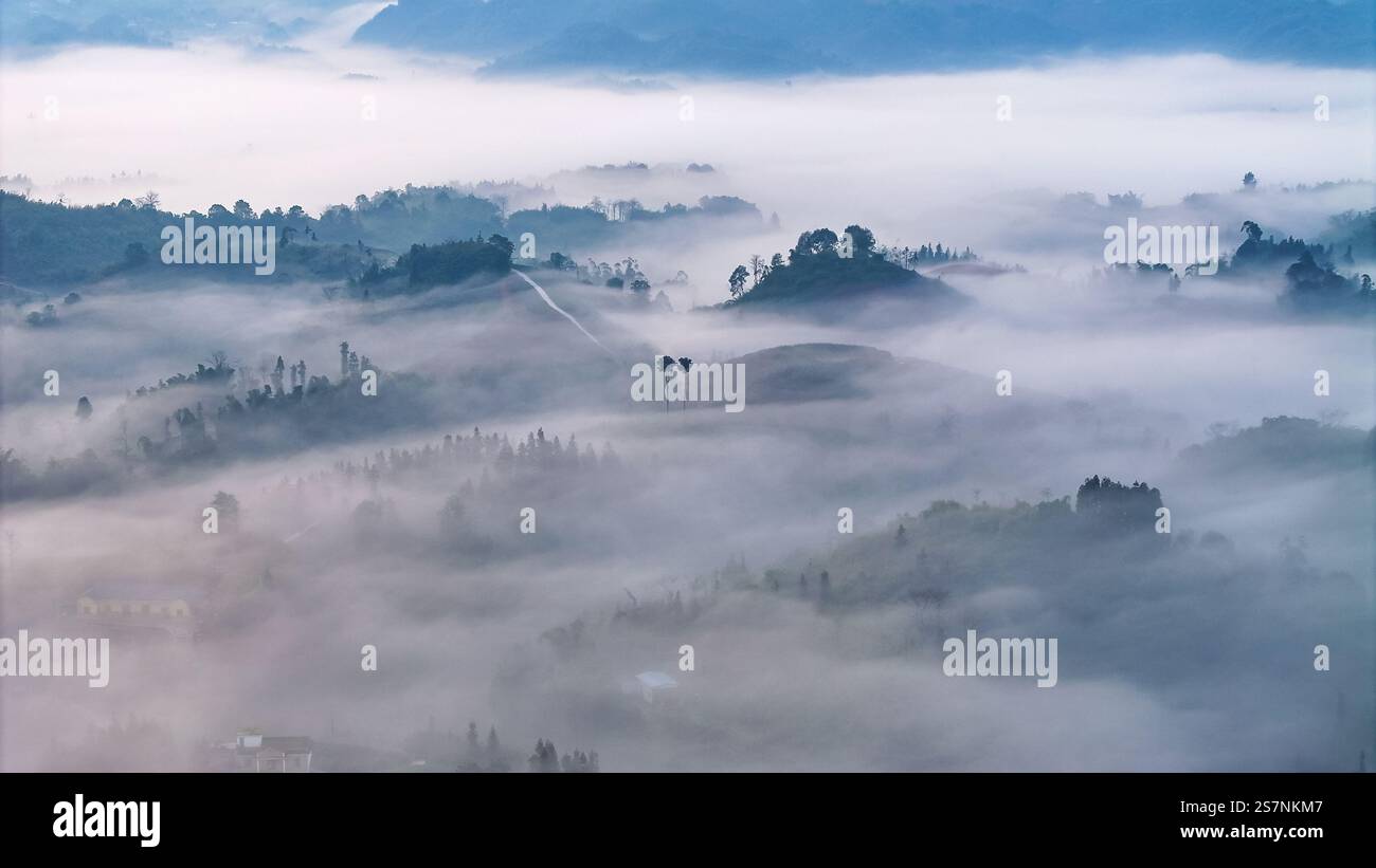 Peking, China. Januar 2025. Ein Luftbild der Drohne, aufgenommen am 19 ... Peking, China. Januar 2025. Ein Luftbild der Drohne, aufgenommen am 19 ...