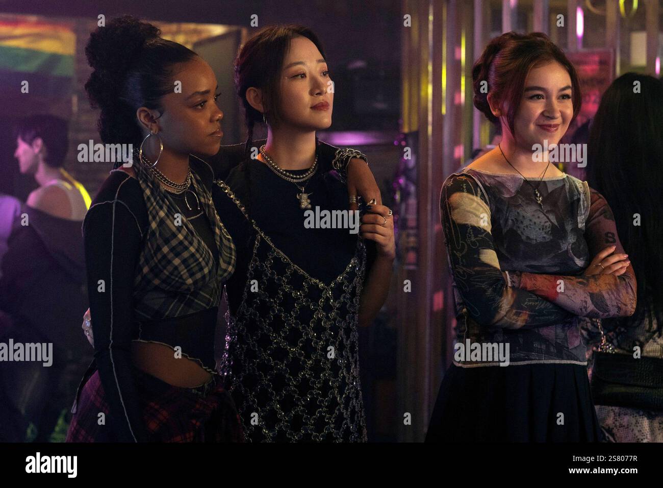 XO KITTY (alias XO, KITTY), von links: Regan Aliyah, Gia Kim, Anna ...