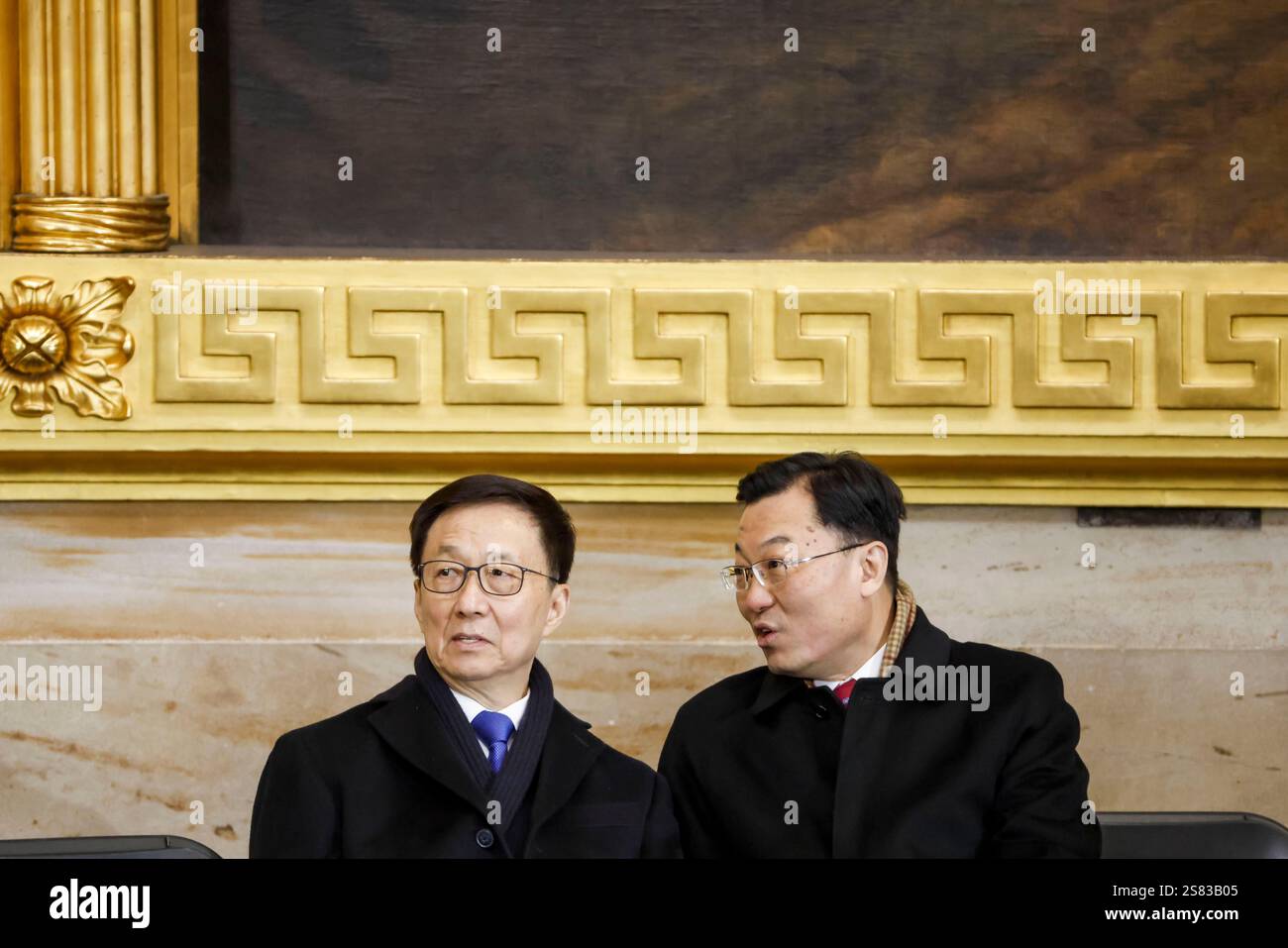 Han Zheng, left, Vice President of the People's Republic of China ...