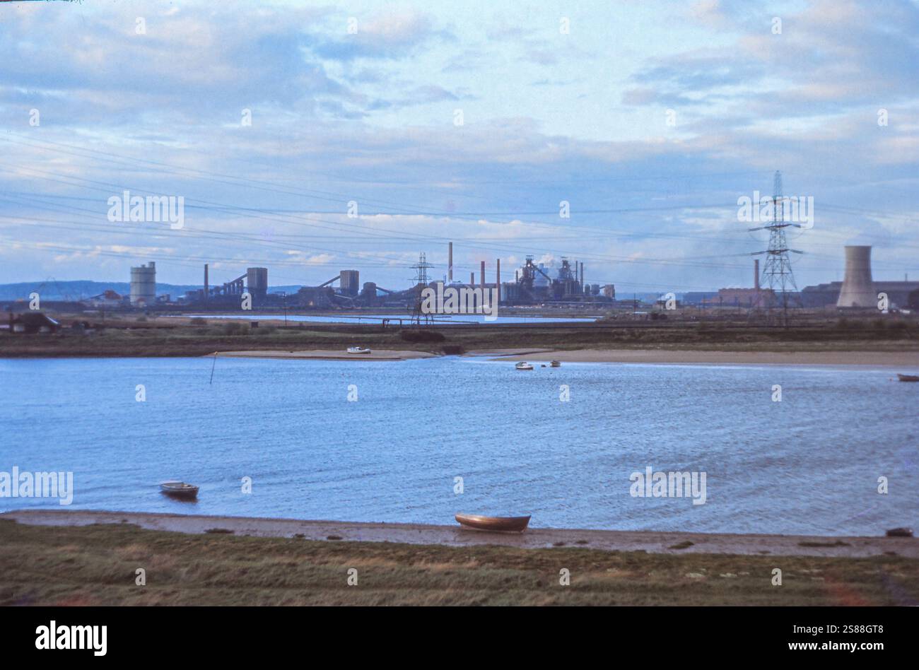 Industrial steelworks -Fotos und -Bildmaterial in hoher Auflösung – Alamy