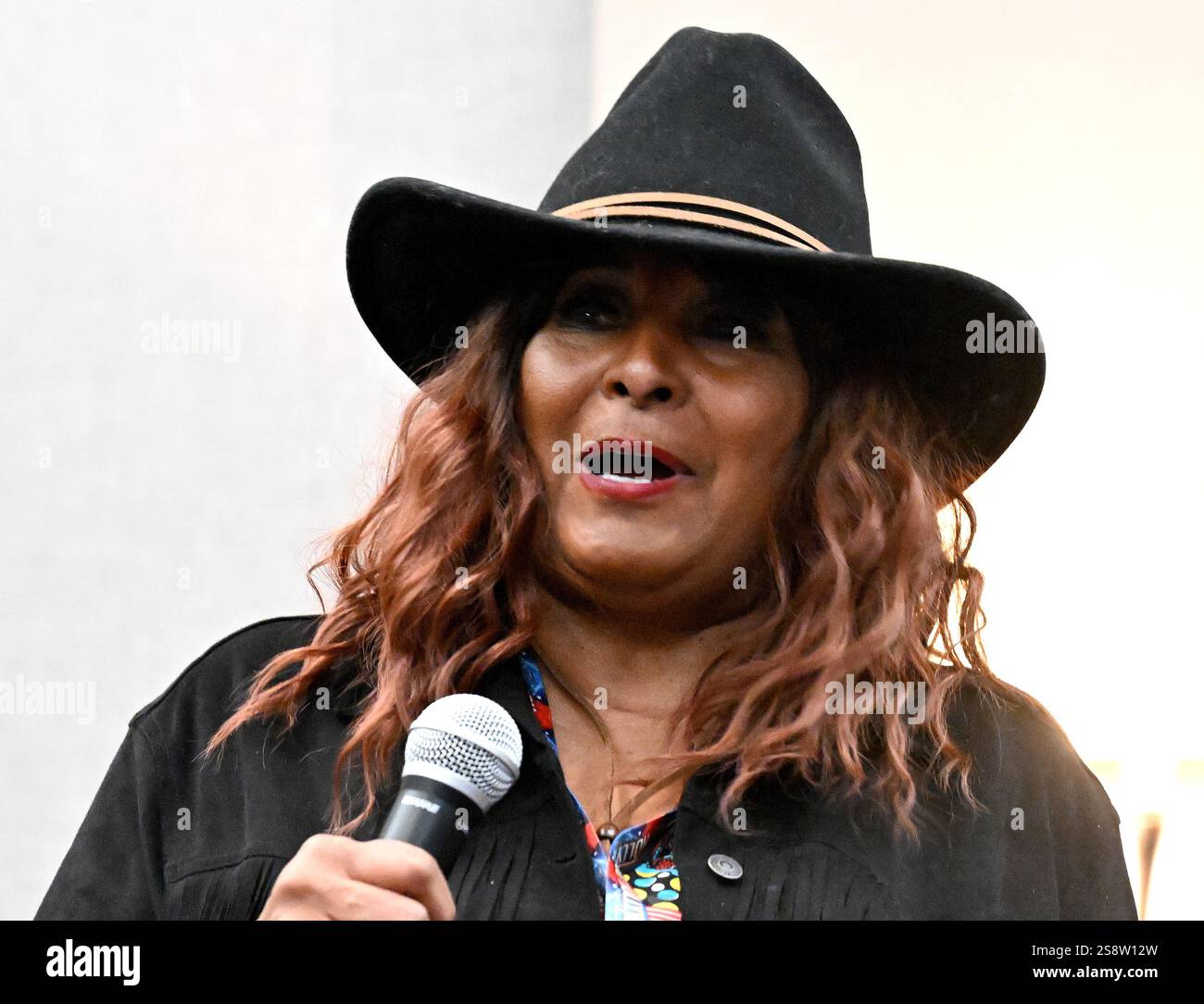 Pam Grier 2013 Pam Grier Unisex T Shirt Respect Due