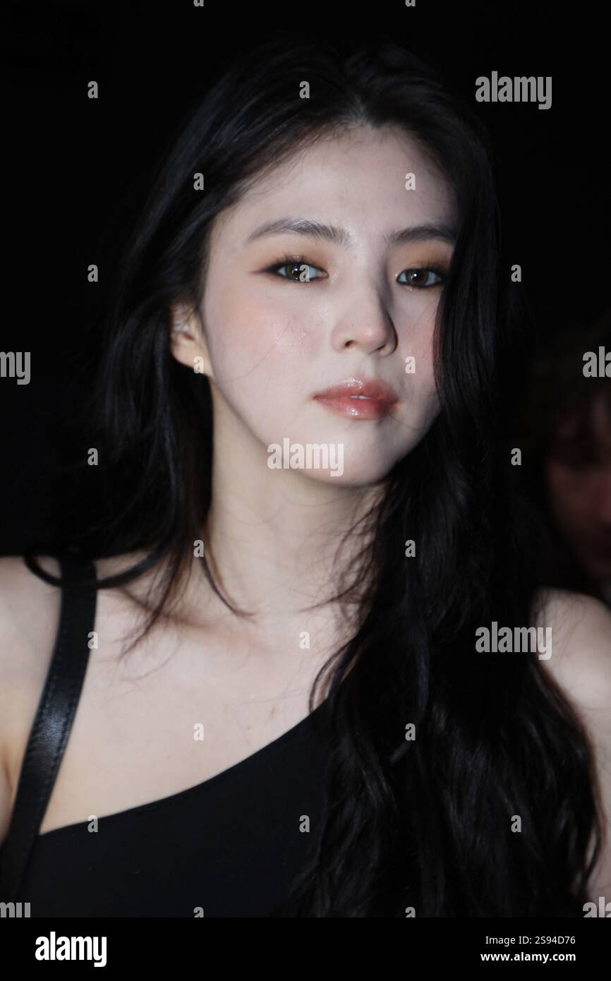 Han Sohee besuchte die Dior Herrenmode Herbst-Winter 2025/2026 Show im ...