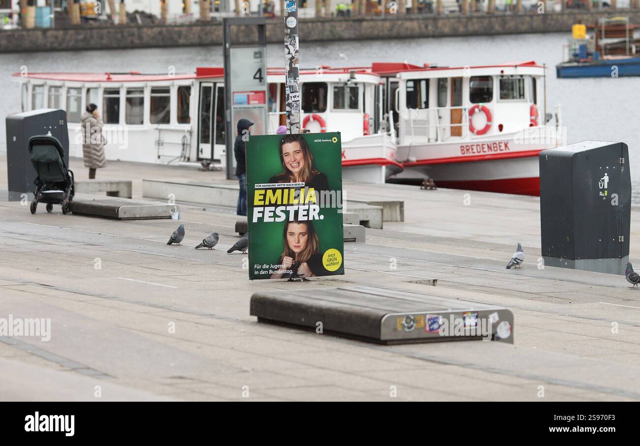 Emilia fester -Fotos und -Bildmaterial in hoher Auflösung – Alamy