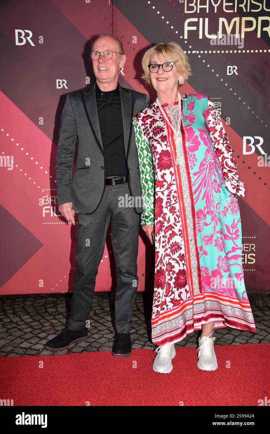 Saskia Vester mit Ehemann Robert Floerke / Verleihung des Bayerischen ...