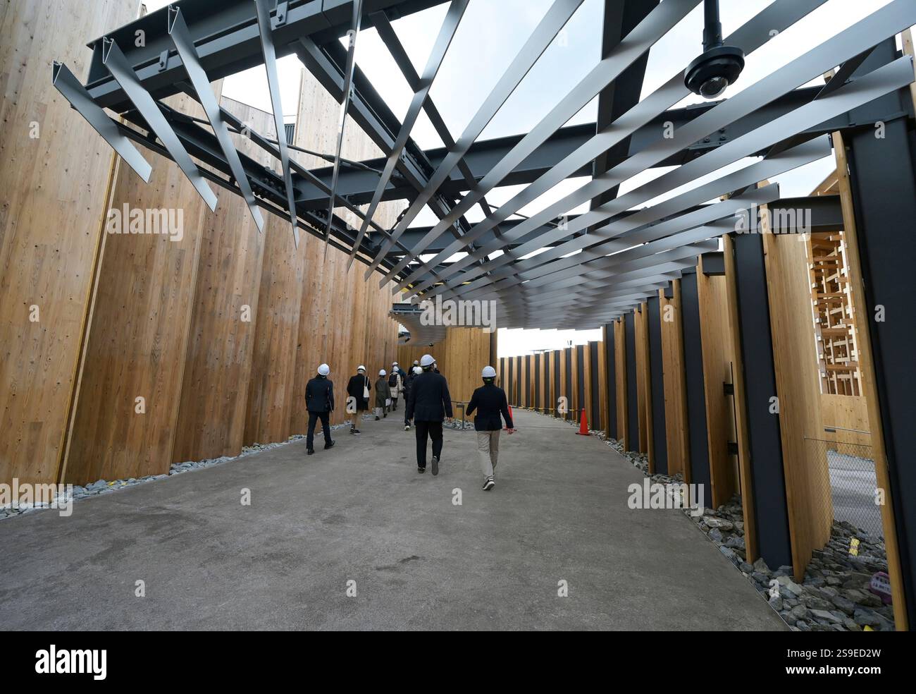 The Japan Pavilion, which is currently under construction, is unveiled ...