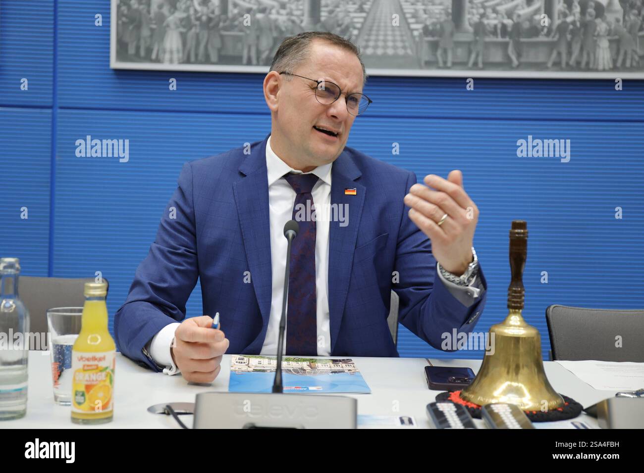 Deutschland, Berlin, Reichstag, Pressekonferenz: Tino Chrupalla ...