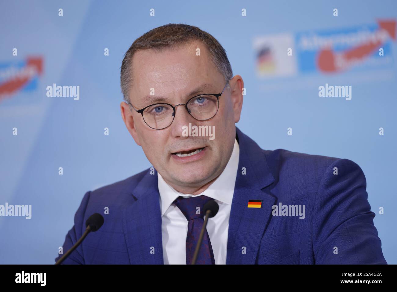 Deutschland, Berlin, Reichstag, Pressekonferenz: Tino Chrupalla ...