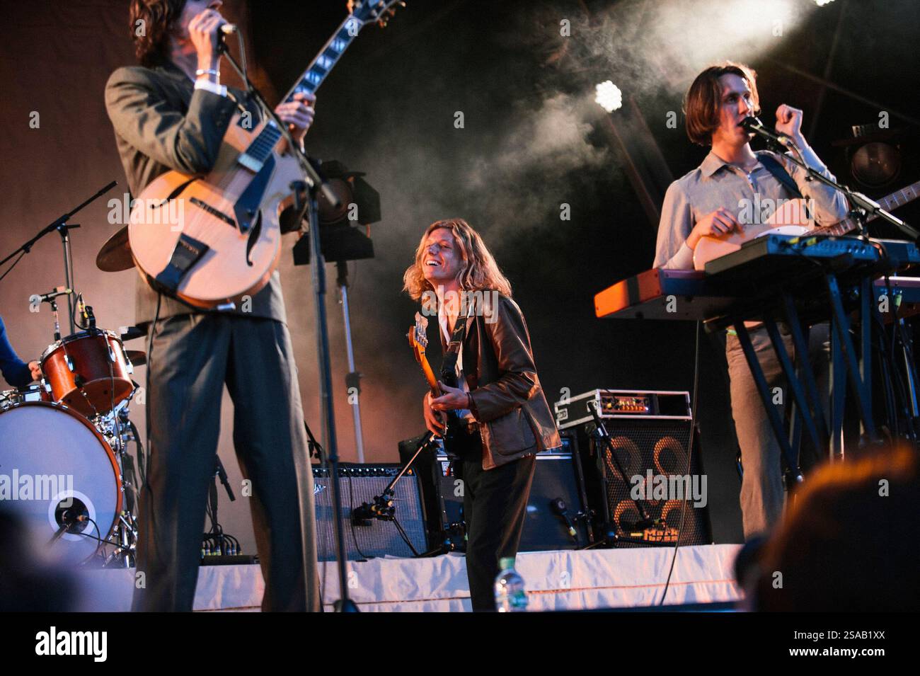 Parcels (australische Elektropop-Band bestehend aus Louie Swain ...