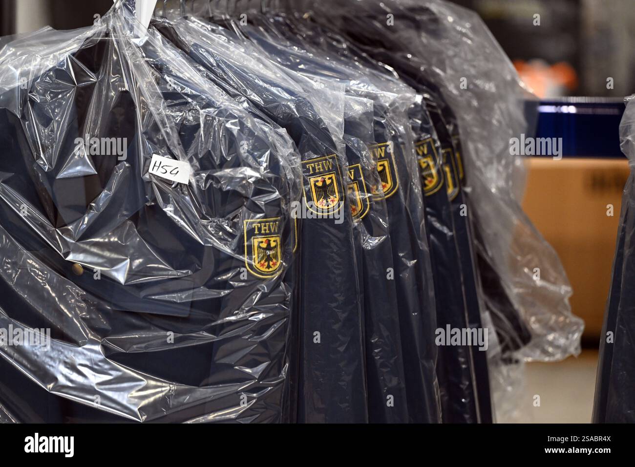 Hilden, Deutschland. Januar 2025. Uniformen des Bundesamtes für ...