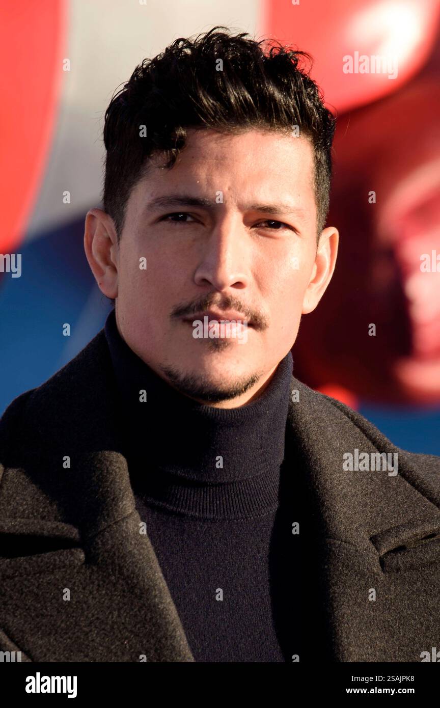 Danny Ramirez beim Photocall zum Kinofilm Captain America: Brave New ...