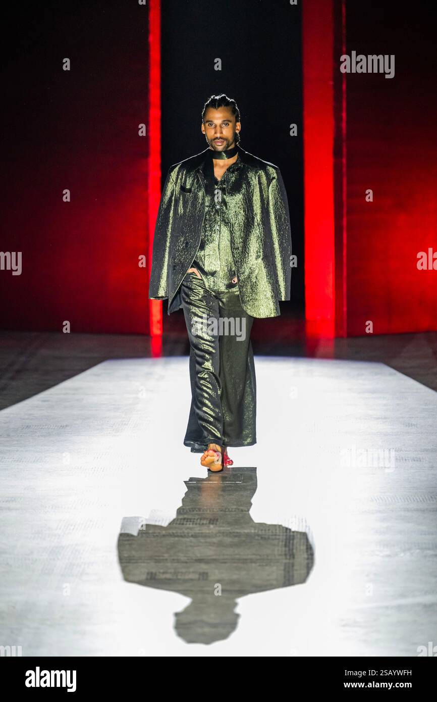 London, Großbritannien. Januar 31, 2025. Fashion in Motion: Eden Loweth ...