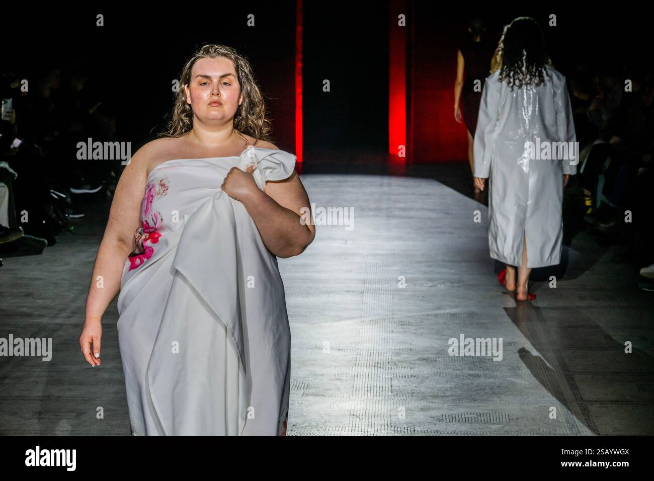 London, Großbritannien. Januar 31, 2025. Fashion in Motion: Eden Loweth ...