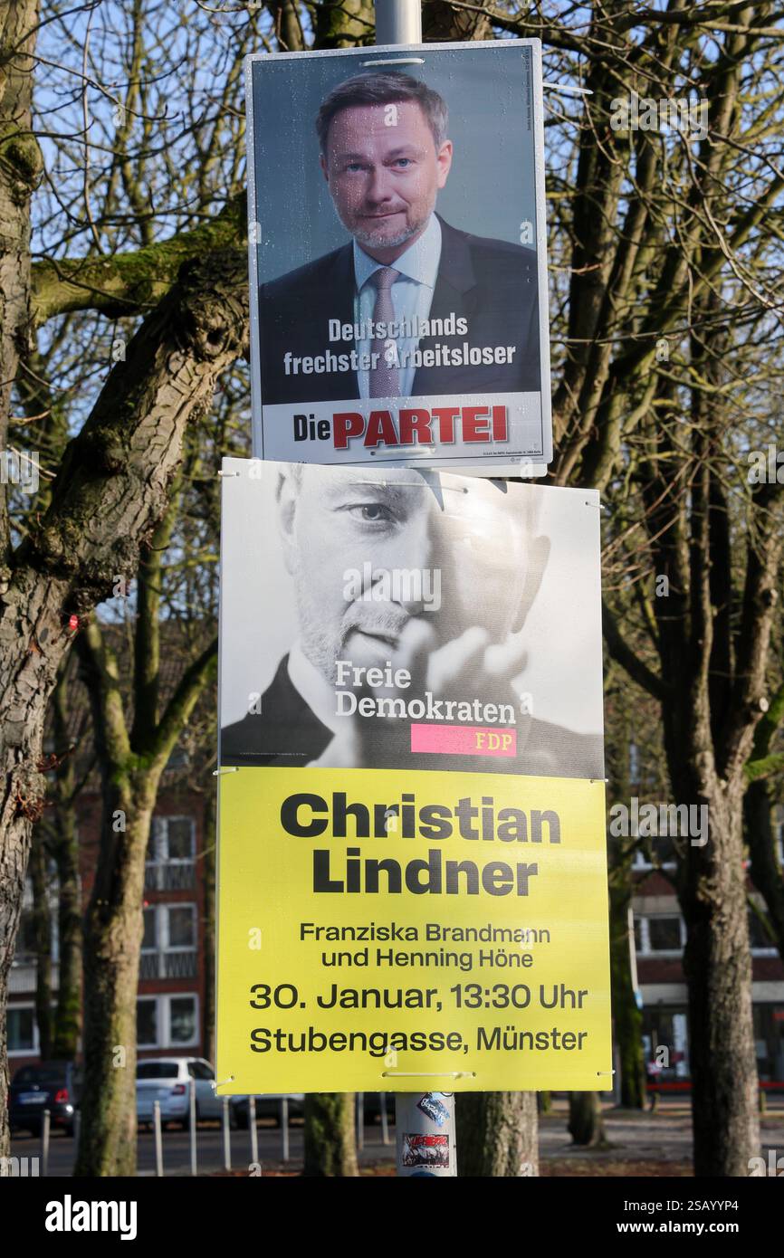 Bundestagswahlkampf 2025 / Wahlplakate der Partei die Partei ...