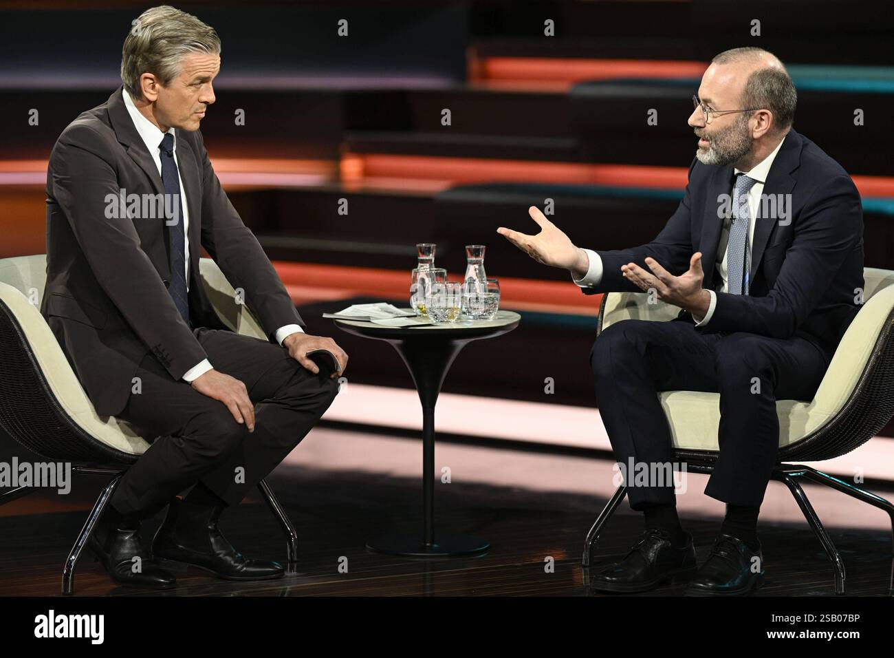 Markus Lanz li. Und Manfred Weber 01/25 ihr Markus Lanz li. mit Manfred Weber am 28. Januar 2025 ...