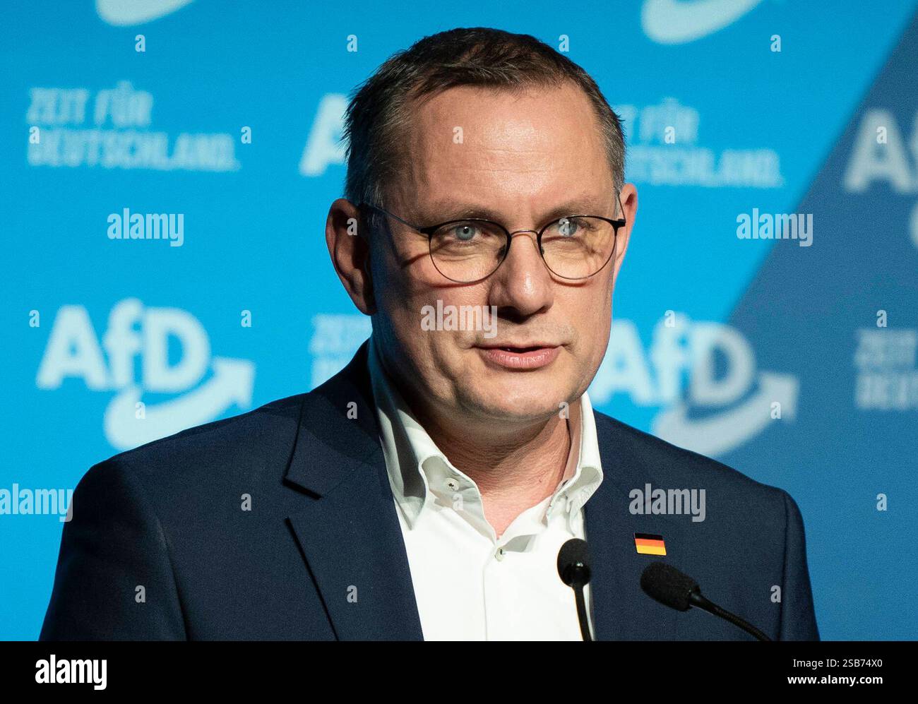 Tino Chrupalla Vorsitzender der AfD-Bundestagsfraktion Zeit für Alice ...