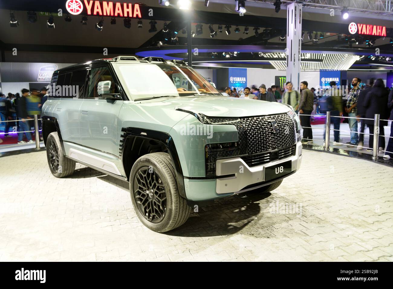 NEW DELHI - 21. JANUAR 2025: Der BYD Yangwang U8 wird auf der Bharat ...