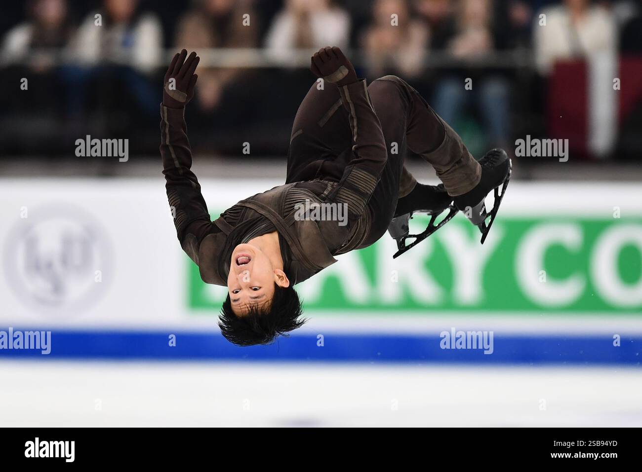 Tallinn. Februar 2025. Adam Siao HIM Fa aus Frankreich tritt am 1 ...