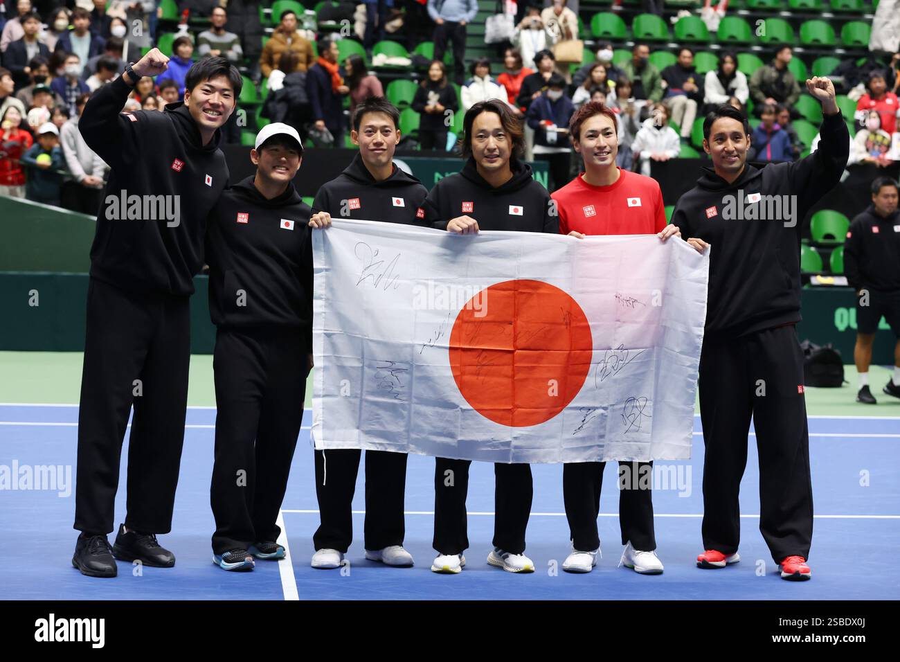 Bourbon Beans Dome, Hyogo, Japan. Februar 2025. (L bis R) Takeru Yuzuki, Yoshihito Nishioka, Kei ...