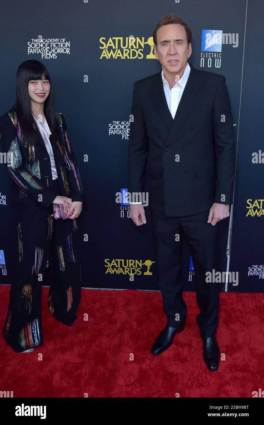 Nicolas Cage mit Ehefrau Riko Shibata bei der Verleihung der 52. Saturn Awards 2025 im Hilton ...