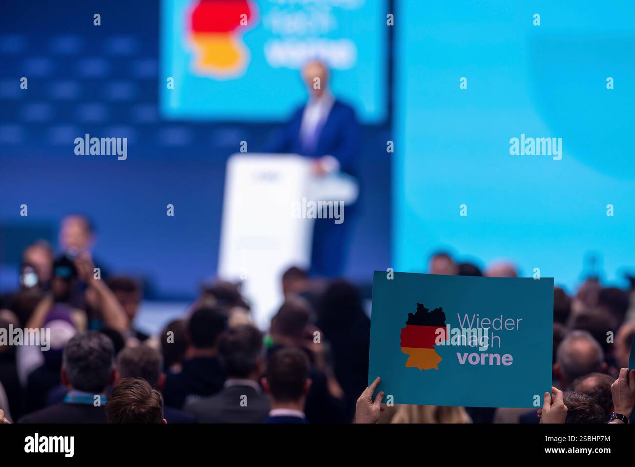 37. Bundesparteitag der CDU am 03.02.2025 in Berlin, Plakat mit dem CDU ...