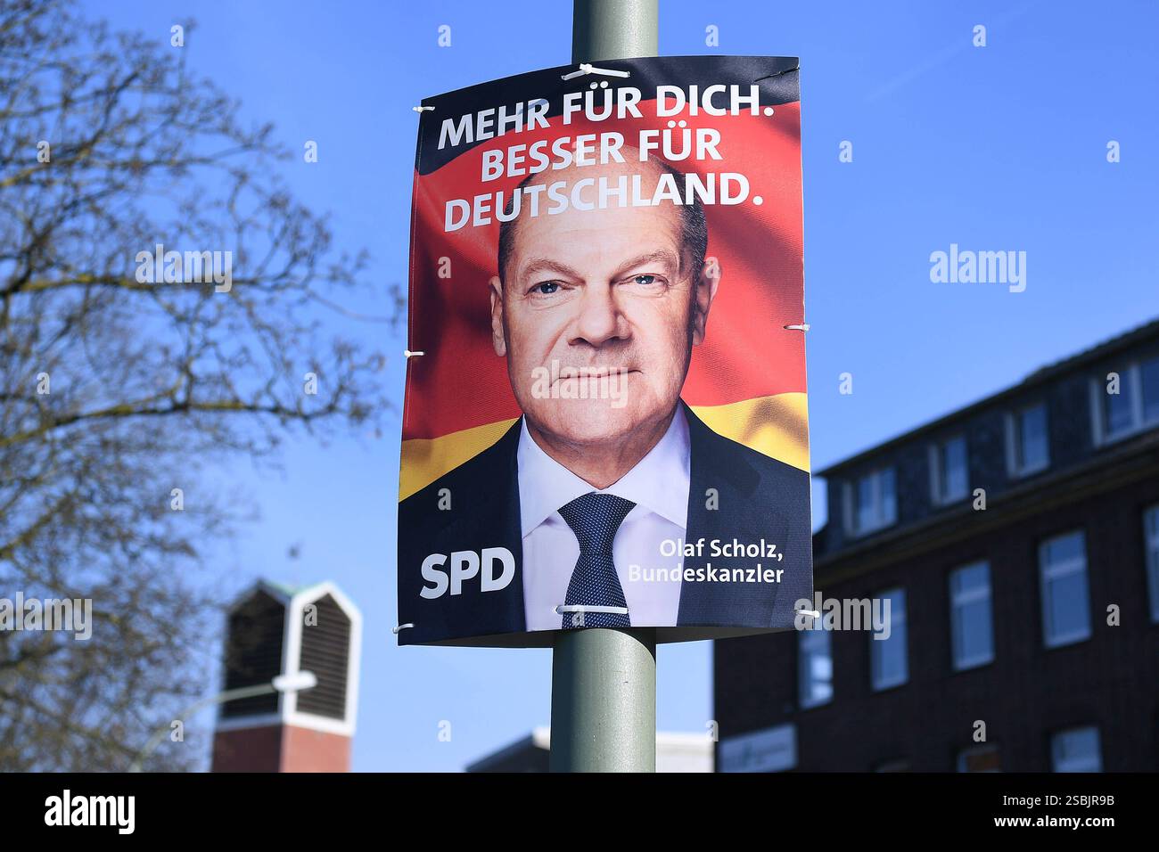 Wahlplakate - Bundestagswahl 2025 am 03.02.2025 in Bottrop ein Wahlplakat der SPD ...