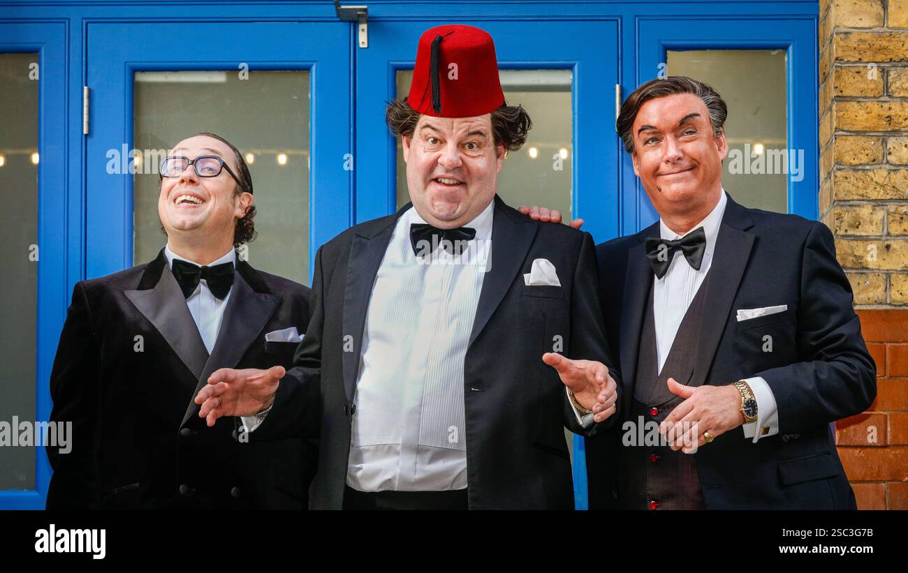 London, Großbritannien. Februar 2025. Die Darsteller posieren in ...