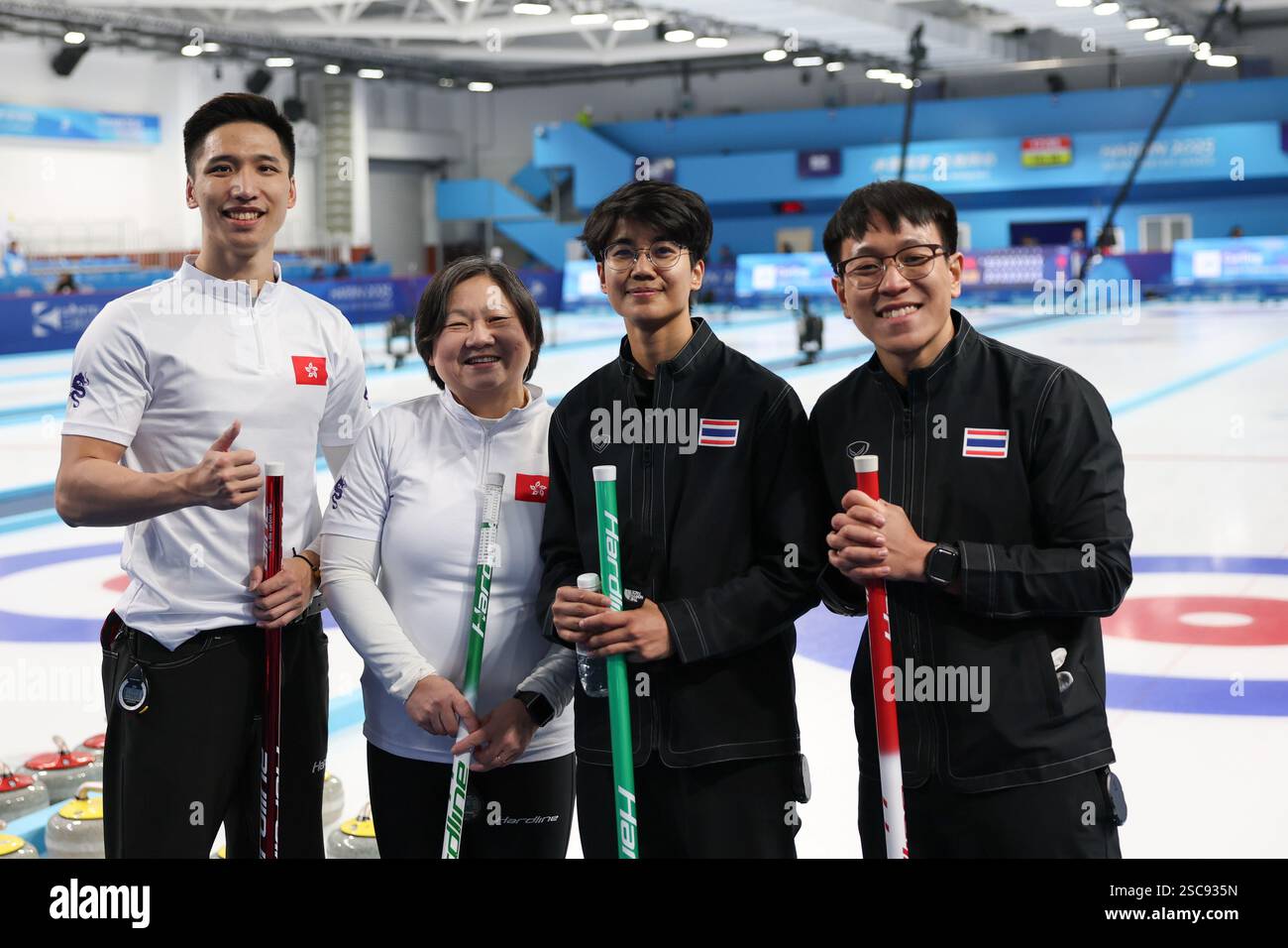 Harbin, Chinas Provinz Heilongjiang. Februar 2025. Yan Ho Tin Martin (1 ...