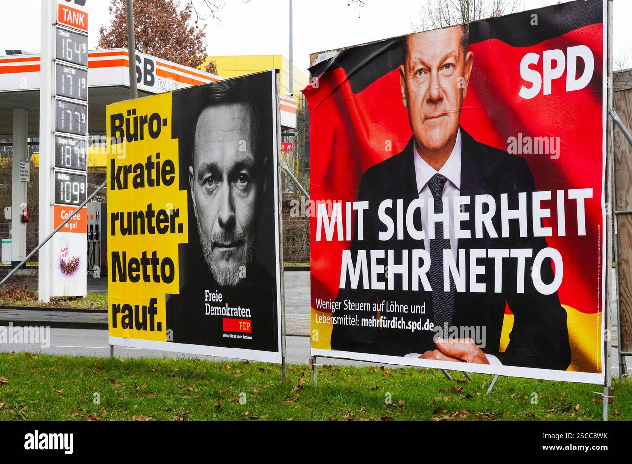 Dortmund, 6,2.2025: Wahlplakat zur Wahl zum 21. Deutscher Bundestag am 23. Februar 2025. Plakate ...
