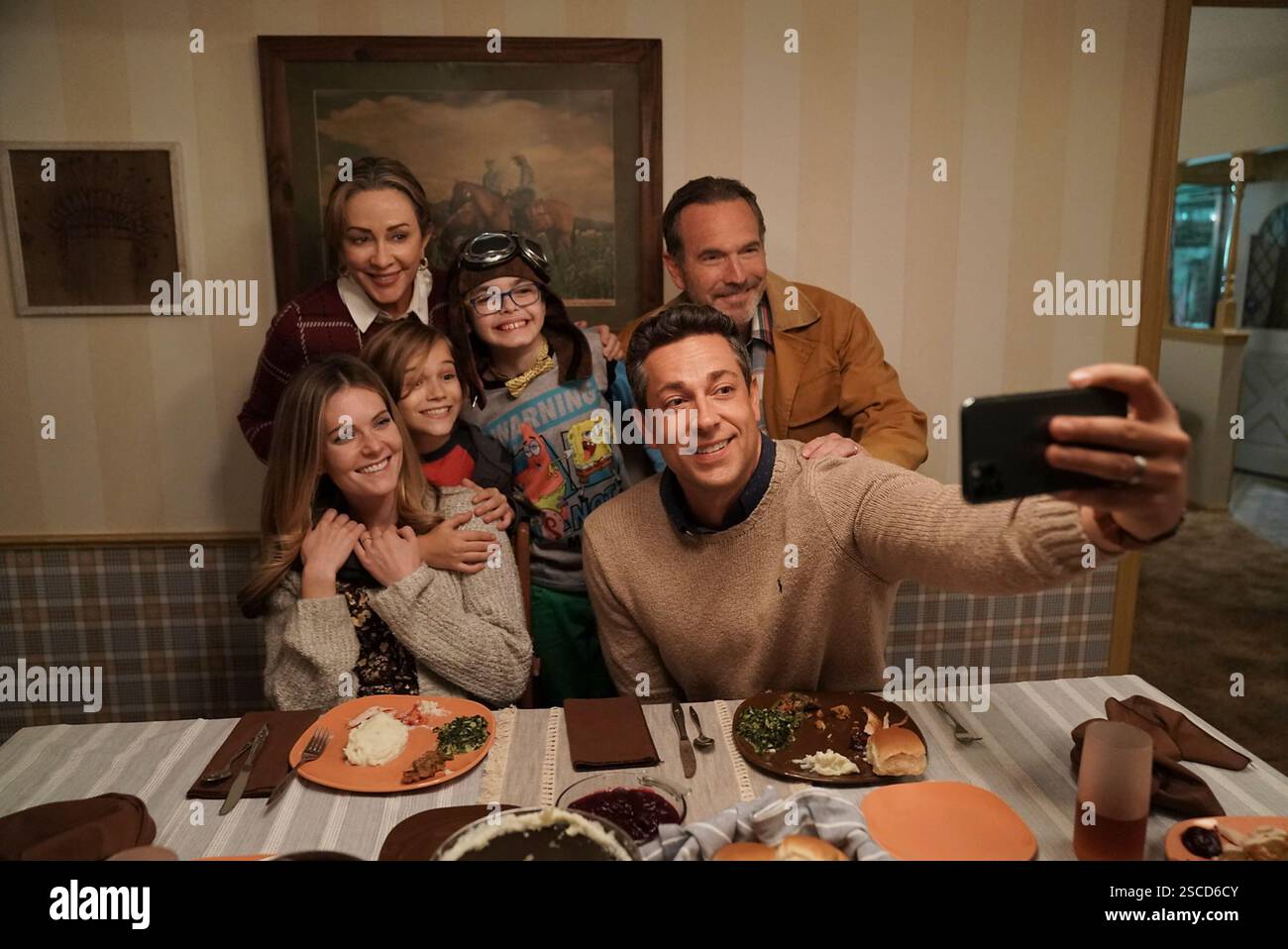 The Unbreakable Boy (2025) Zachary Levi als Scott Patricia Heaton als ...