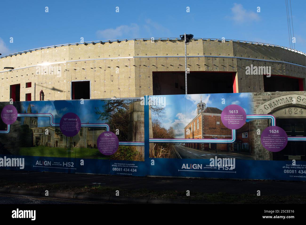 Amersham, Großbritannien. Februar 2024. Der Bau des 38 Meter tiefen HS2 ...