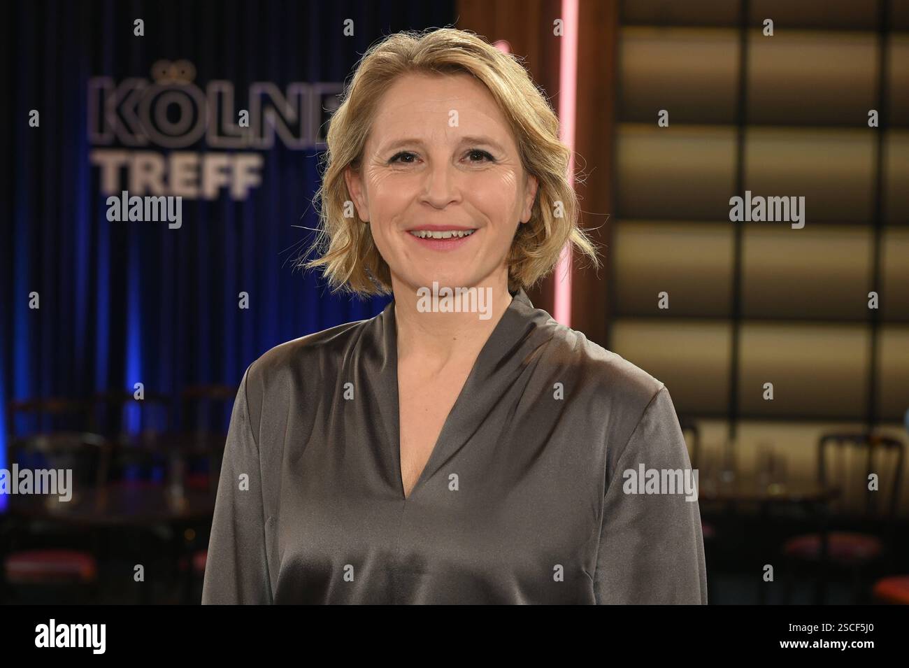 Moderatorin Susan Link als Moderatorin in der WDR Talkshow Kölner Treff ...