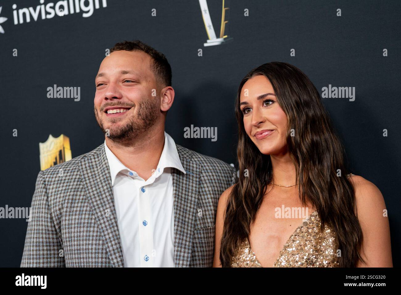 New Orleans, Usa. Februar 2025. Die Miami Dolphins Alec Ingold und ...