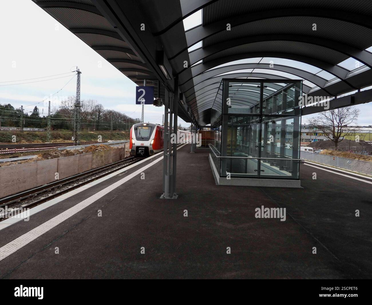 Die Hamburger S-Bahnstation Diebsteich ist seit heute 07.Februar 2025 ...