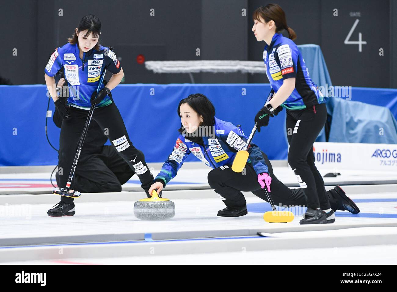 LOCOSOLARE Team GROUP, 8. FEBRUAR 2025 - Curling : Japan Curling ...