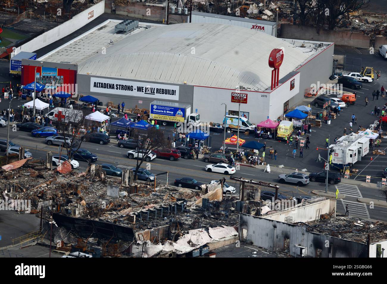 Altadena CA: Views of the Eaton Fire Damage and Recovery Engagements am ...