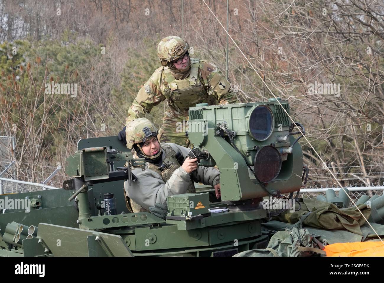 U.S. Army soldiers from the 2nd Infantry Division's the 1-2 Stryker ...
