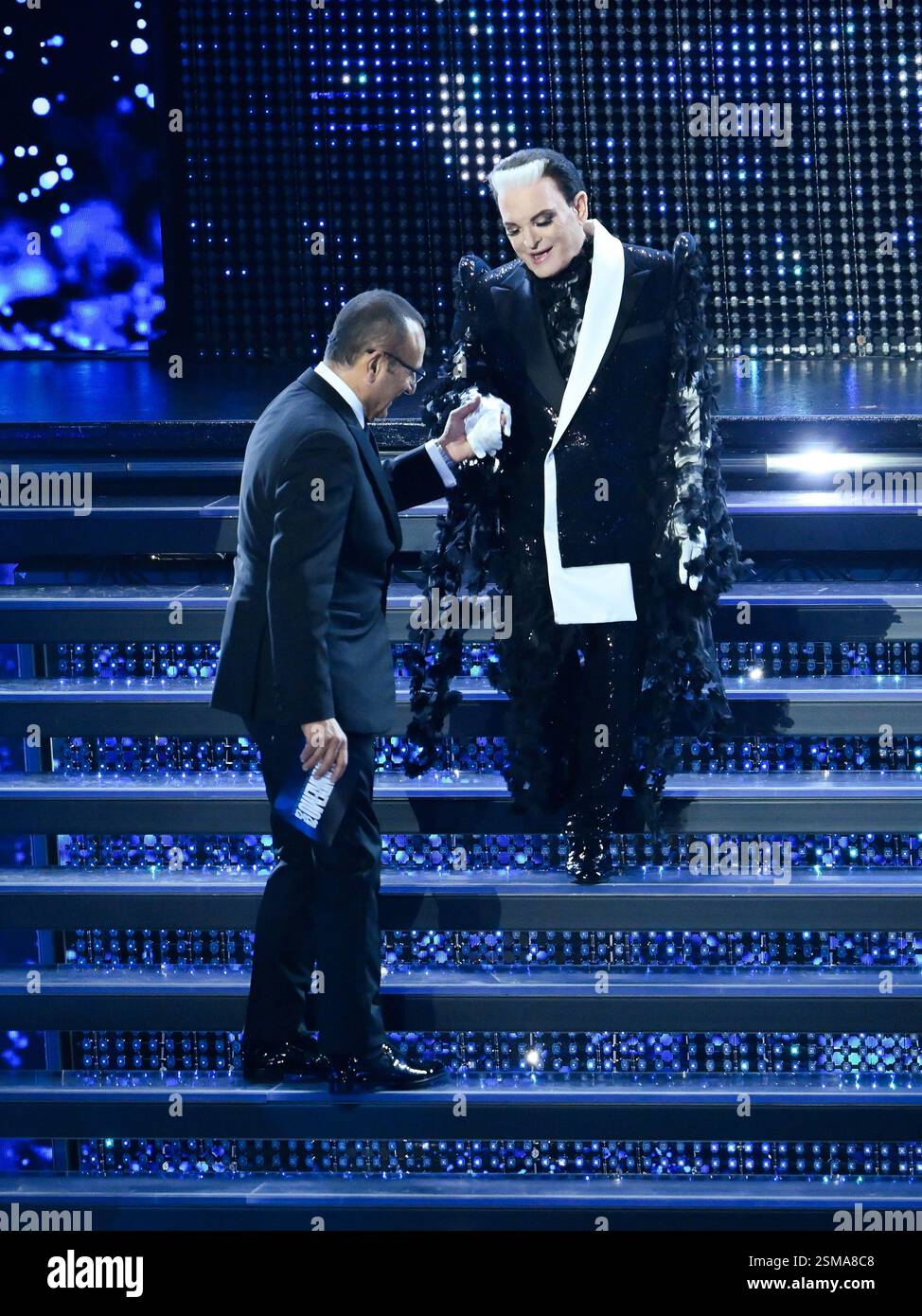 Sanremo, 75. Italienisches Songfestival 2025 - zweiter Abend. Auf dem ...