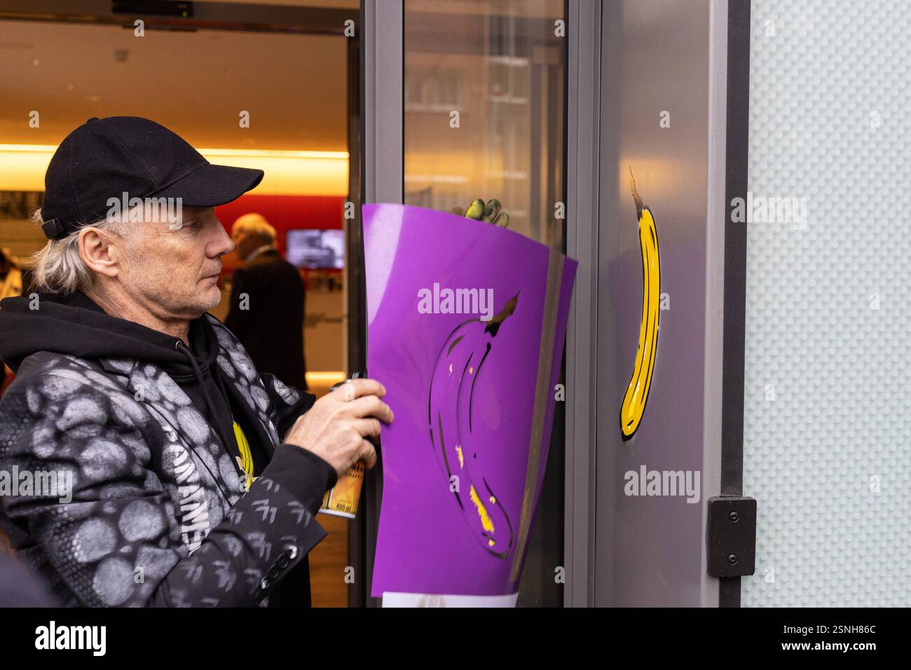 Bananensprayer im August Macke Haus Bonn 13.02.2025 Streetart Künstler Thomas BAUMGÄRTEL ...