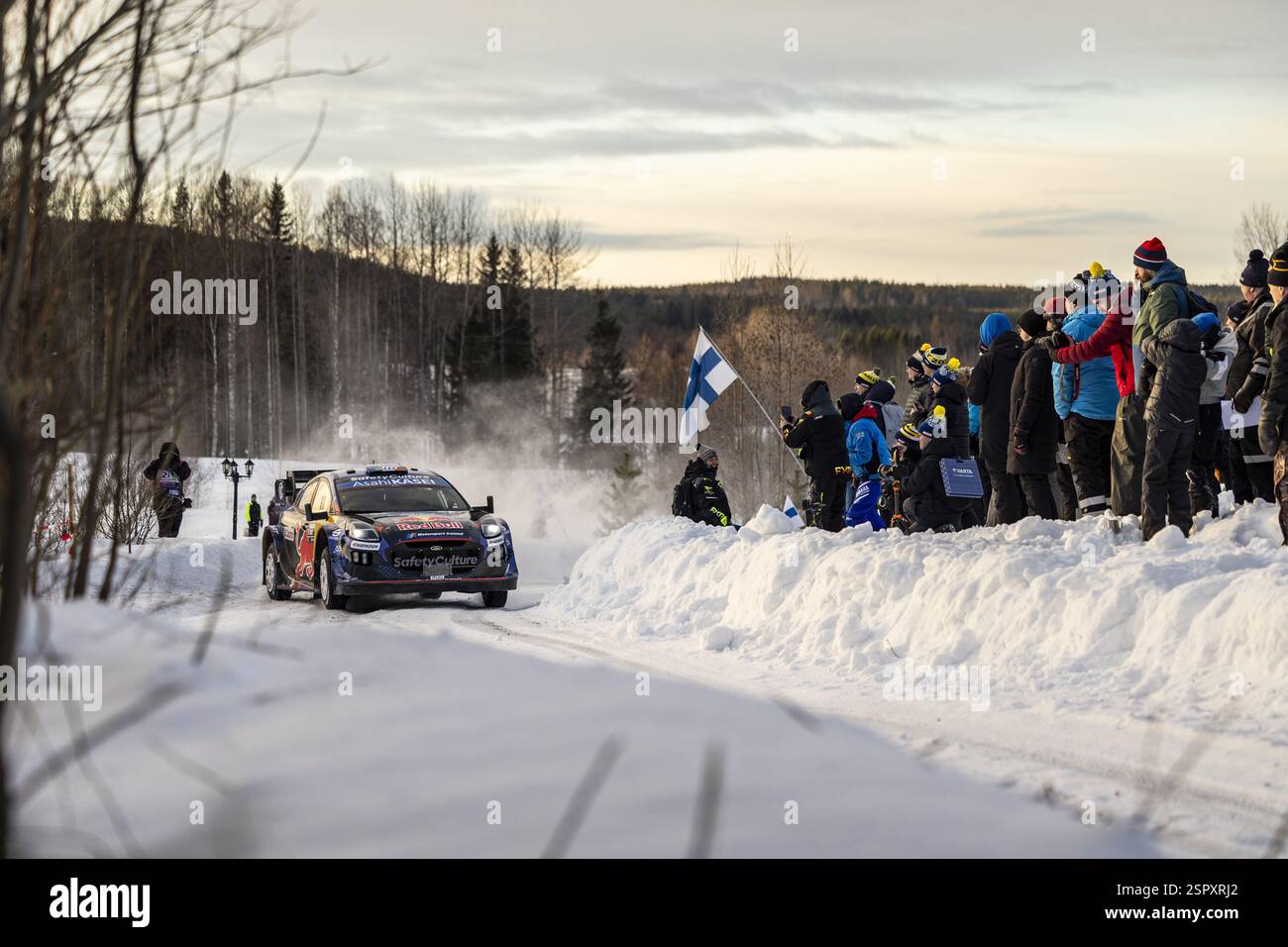 55 Joshua MCERLEAN, Eoin TREACY, Ford Puma Rally1, Aktion während der ...